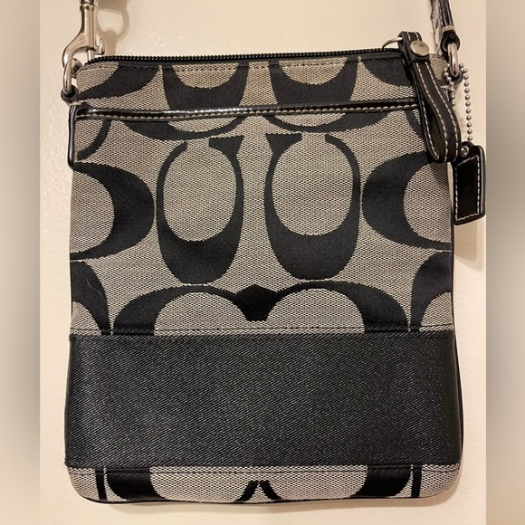 Coach | Bags | Coach Small Crossbody | Poshmark